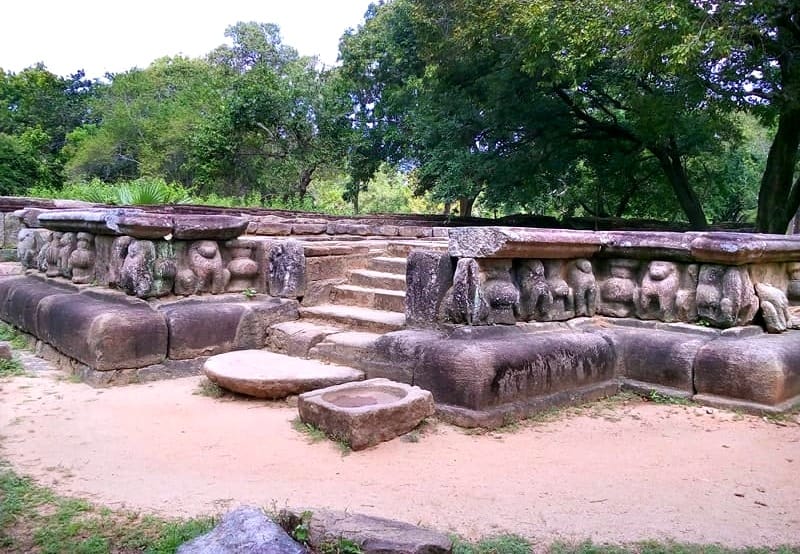 Explore Magul Maha Viharaya: A Gem of Sri Lanka’s History